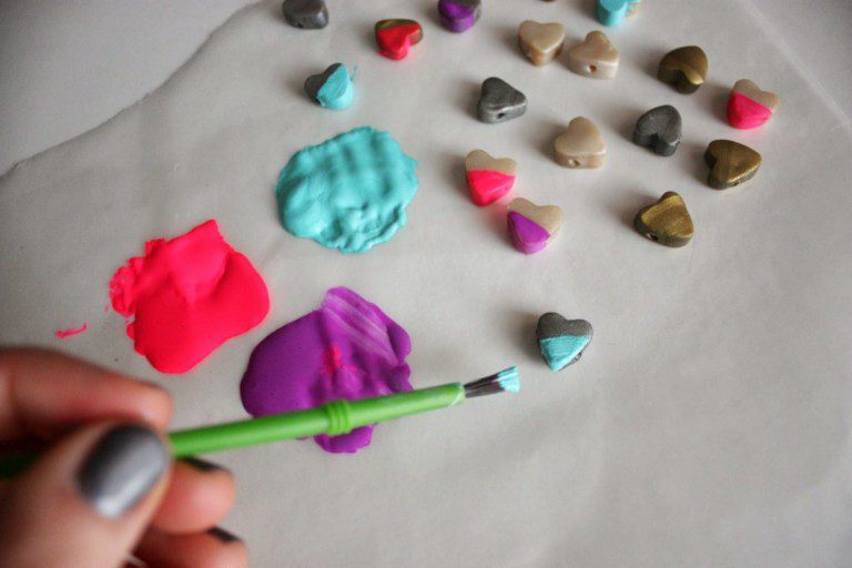 DIY Hand-Painted Clay Heart Necklaces | The Pretty Life Girls