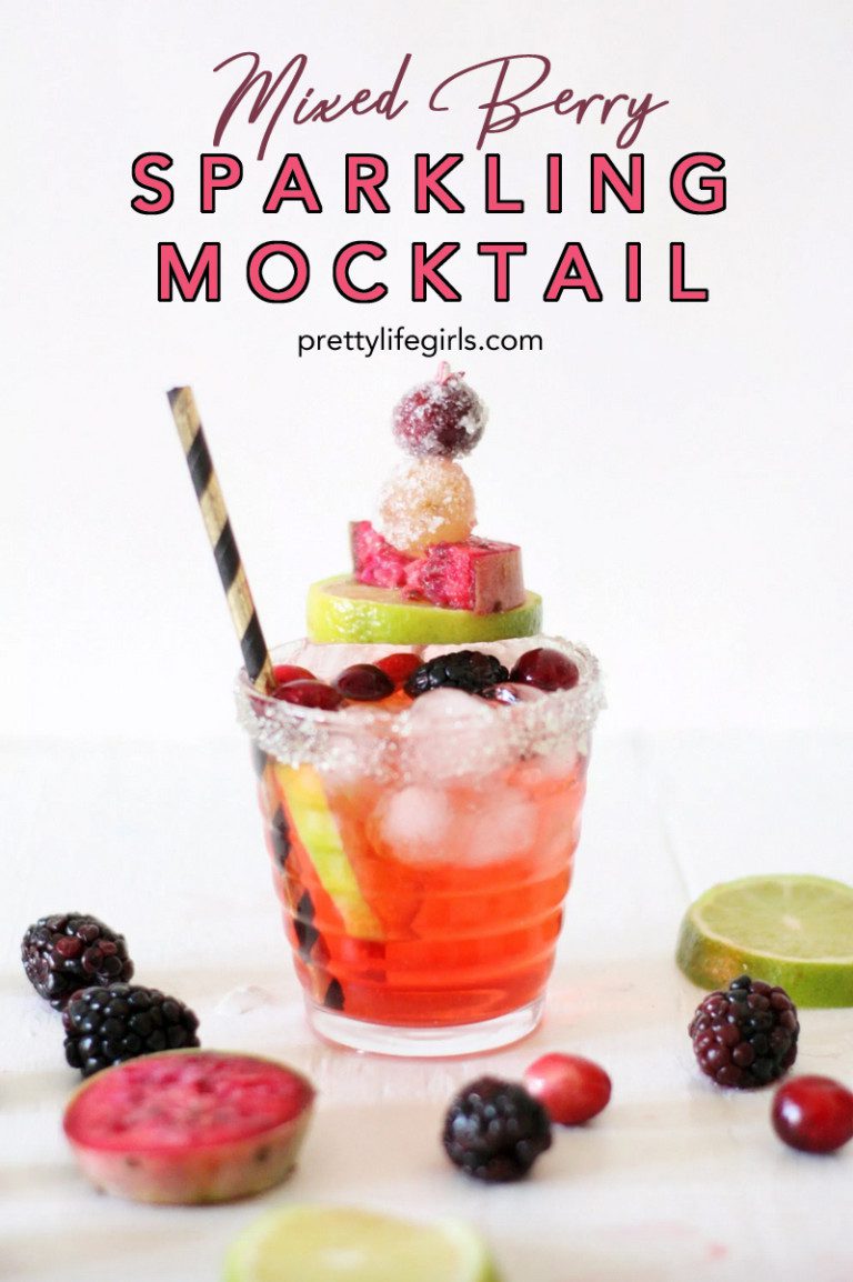Sparkling Pineapple Mojito Mocktail Recipe | The Pretty Life Girls
