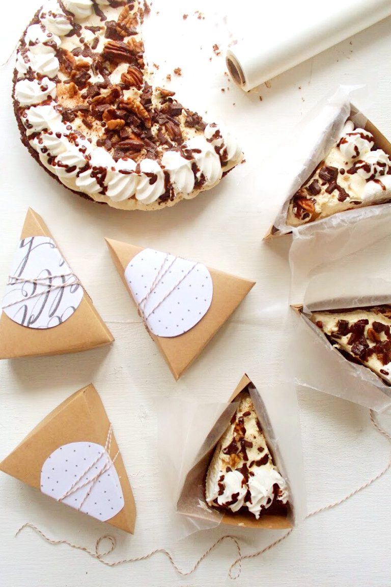 How to Make DIY Pie Slice Boxes | The Pretty Life Girls