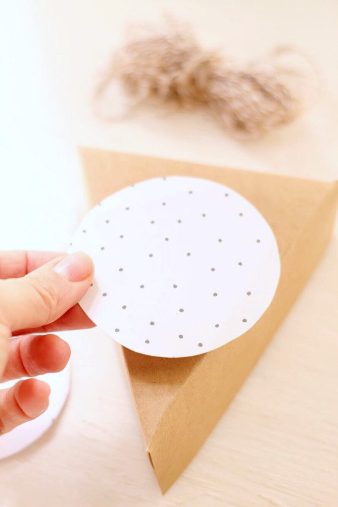 How to Make DIY Pie Slice Boxes | The Pretty Life Girls