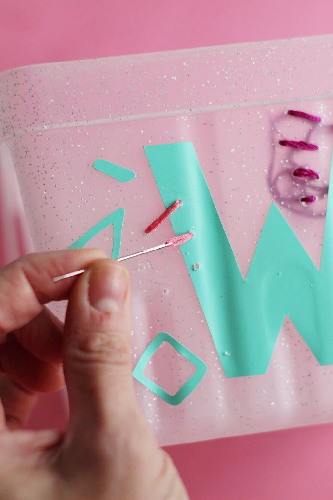 DIY Graphic Monogrammed Easter Baskets | The Pretty Life Girls