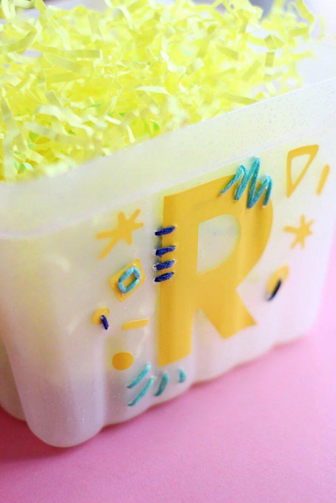 DIY Graphic Monogrammed Easter Baskets | The Pretty Life Girls