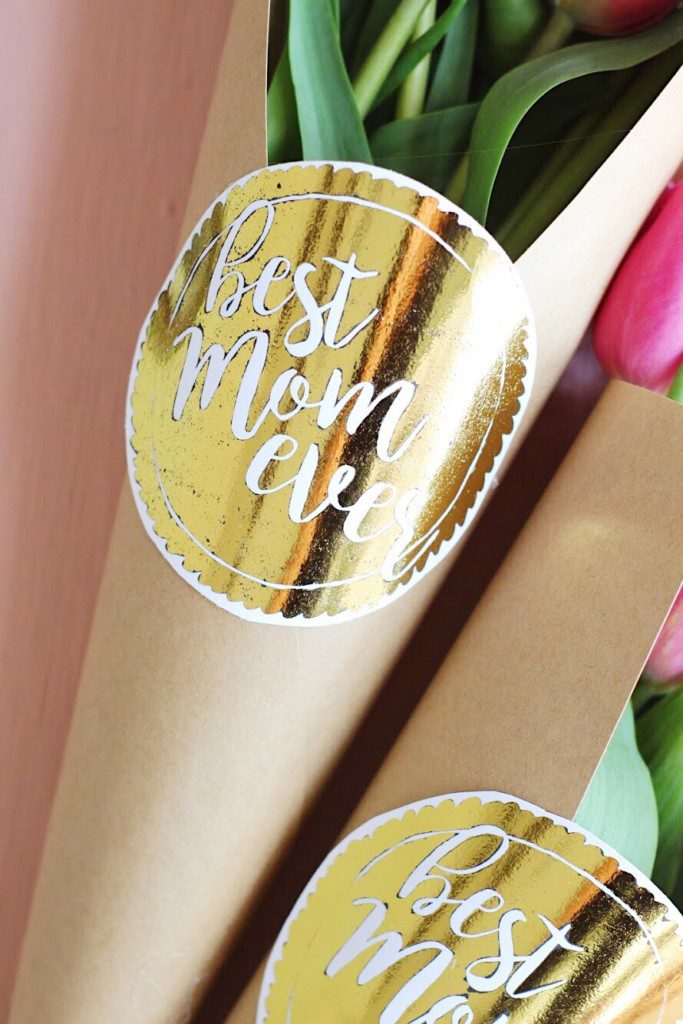 "Best Mom Ever" Bouquets - Mother's Day Gift Idea w/Free Printable ...