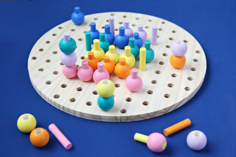 A Fun DIY Peg Board Game for Kids | The Pretty Life Girls