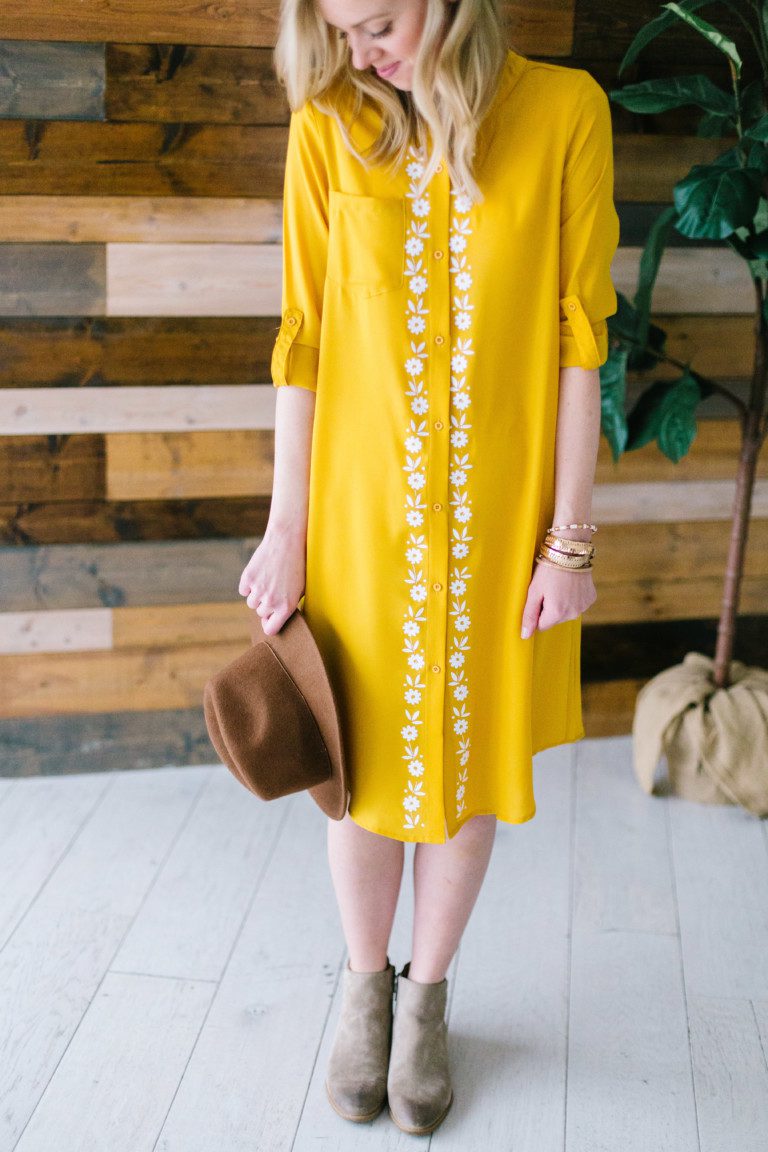 DIY Dress Tutorial: Faux Embroidered Dress | The Pretty Life Girls