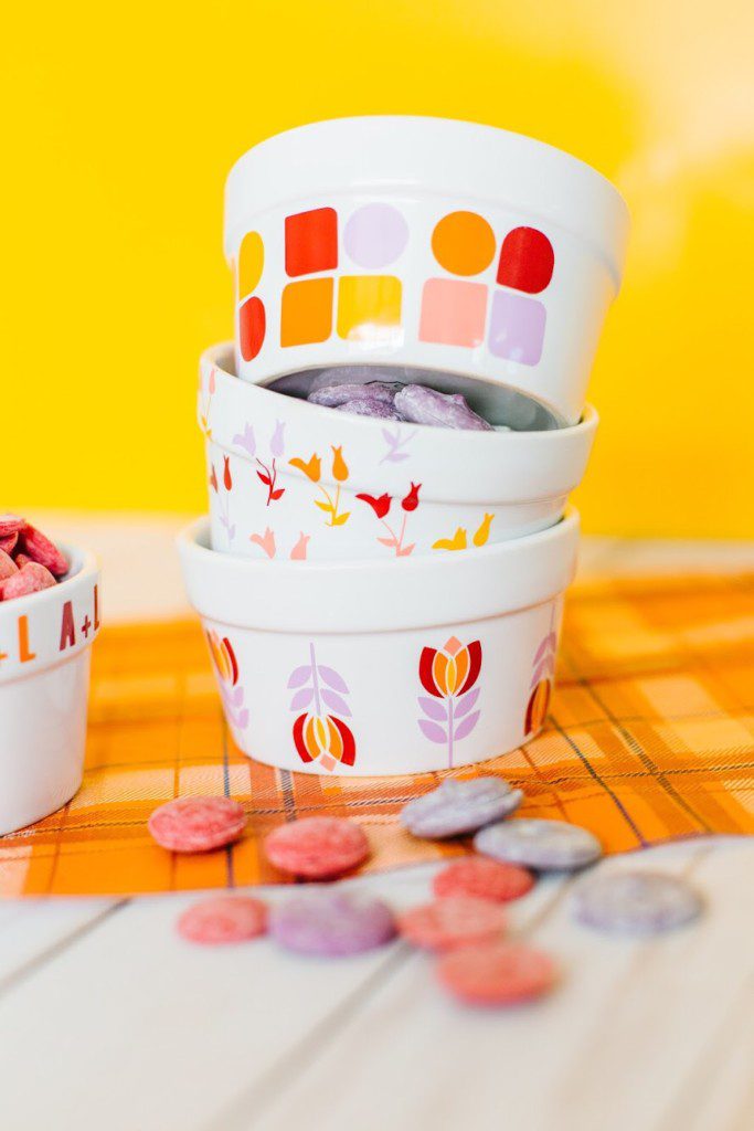 DIY Gift Idea: Personalized Patterned Ramekins | The Pretty Life Girls