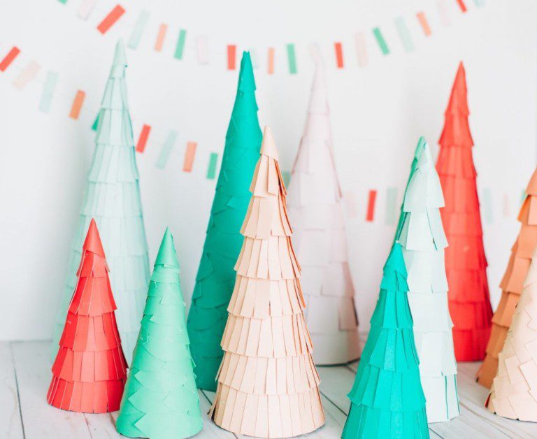 Christmas Table Decor: DIY Paper Cone Christmas Trees | The Pretty Life ...