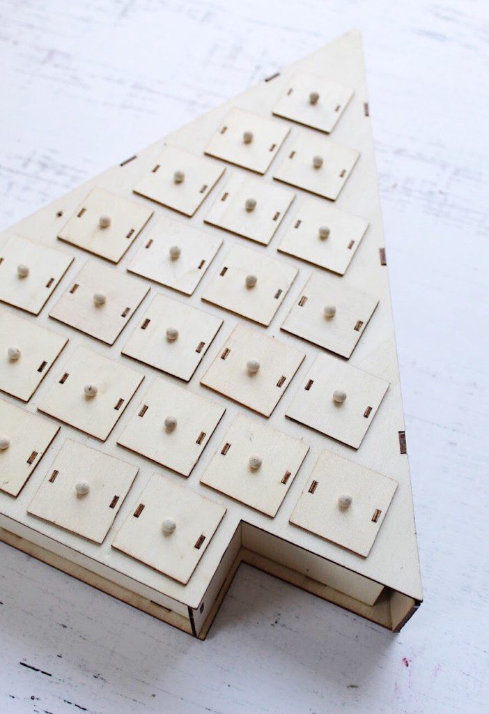 DIY Christmas Tree Advent Calendar Step by Step Tutorial | The Pretty ...