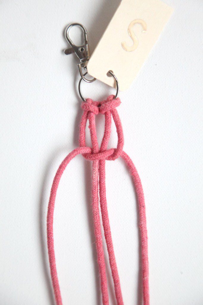 A Step by Step DIY Macrame Keychain Tutorial | The Pretty Life Girls