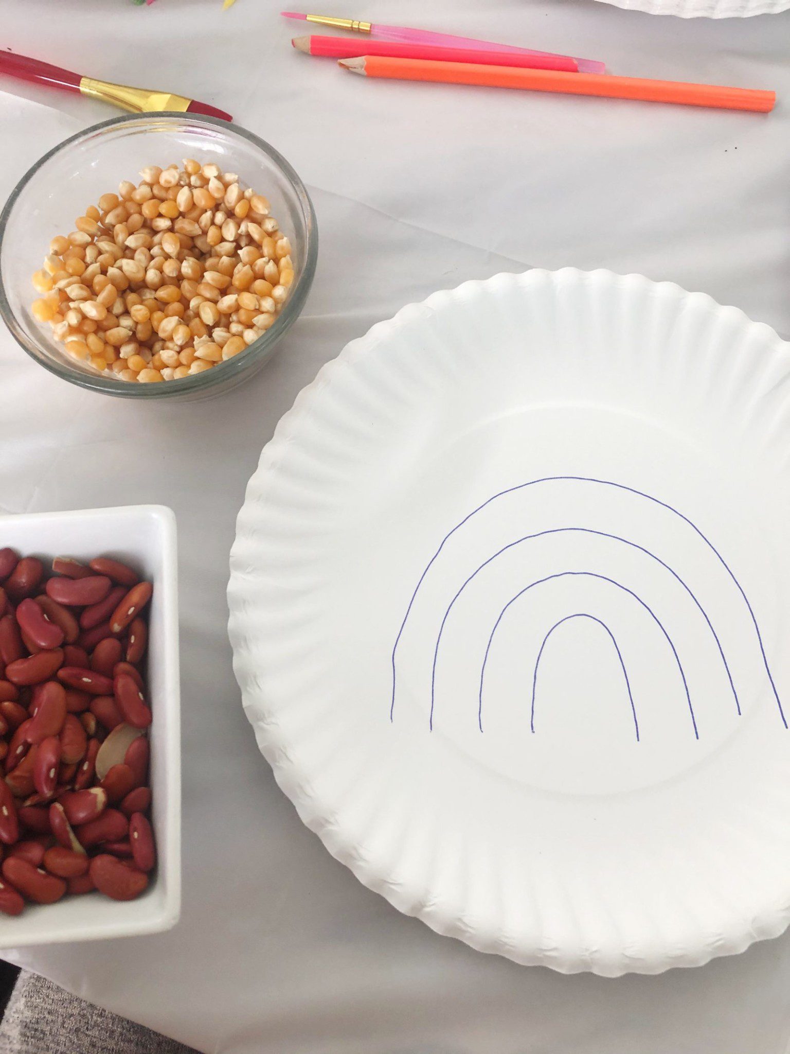 Easy Kids Crafts: Bean Mosaic Art | The Pretty Life Girls