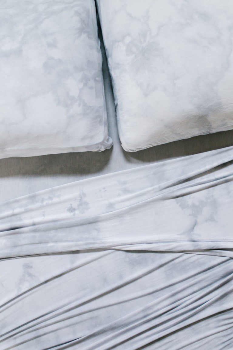 How to Make Ice Dye Sheets | The Pretty Life Girls