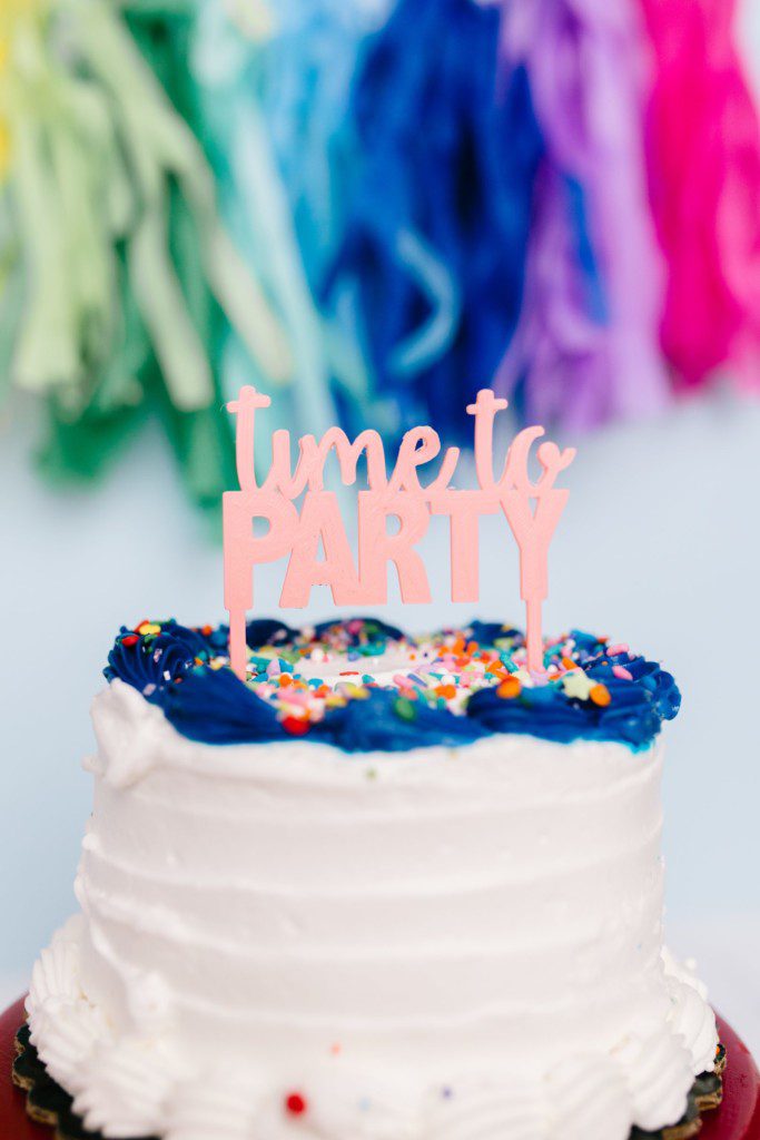Cake Decorations: 3D Printed Cake Topper Tutorial | The Pretty Life Girls