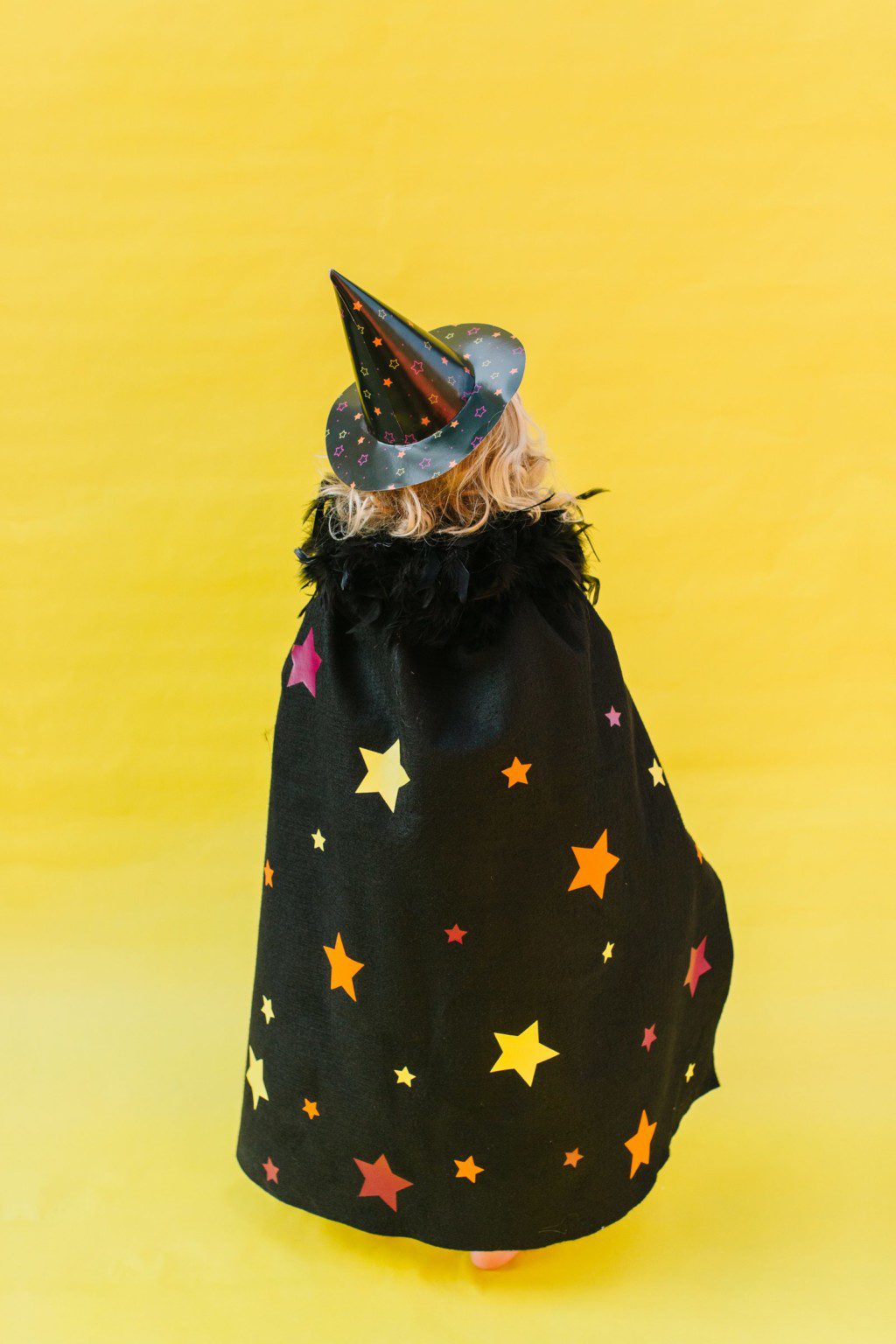 DIY Halloween Costumes: Witch Cape Costume for Kids | The Pretty Life Girls