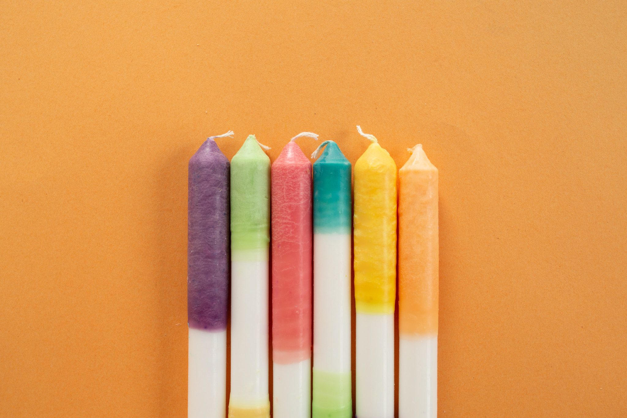 DIY Dip Dye Candles Tutorial | The Pretty Life Girls