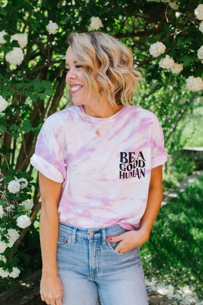 How To Make A Purple Pastel Tie Dye Tee With Htv Graphic The Pretty