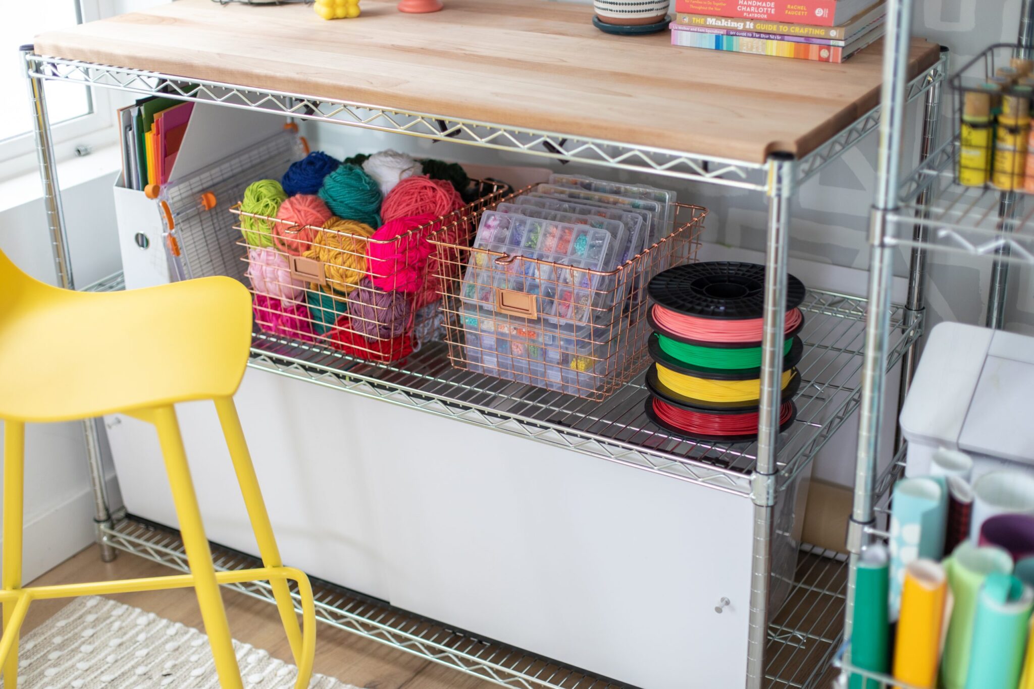 5 Creative Small Space Craft Storage and Decor Ideas | The Pretty Life ...