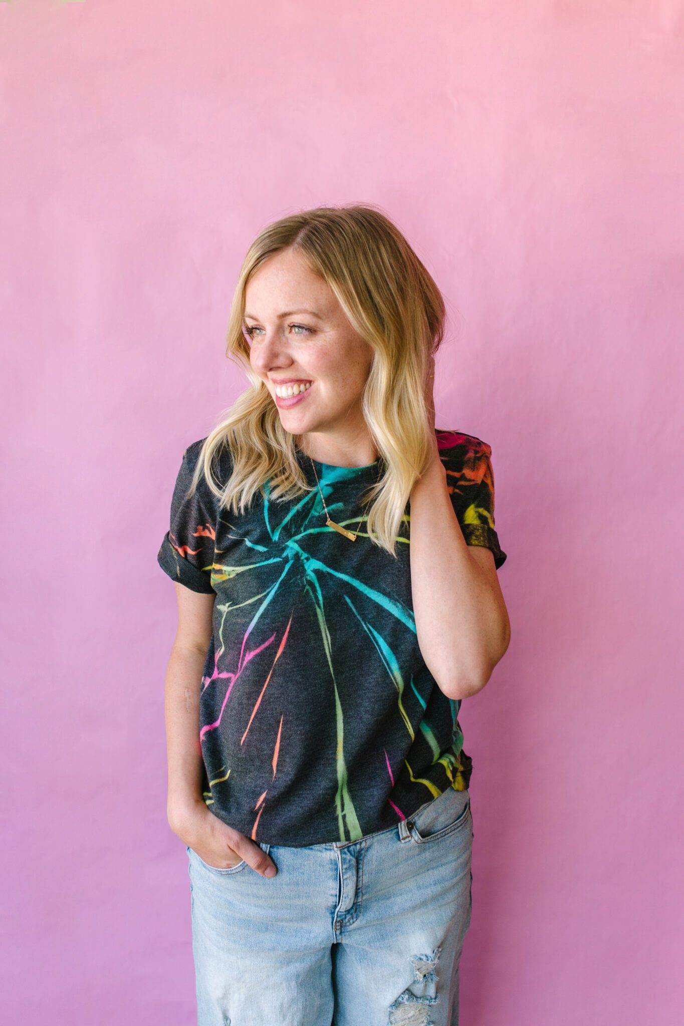 How To Tie Dye A Shirt With Bleach | Neon Tie Dye Shirts | The Pretty ...