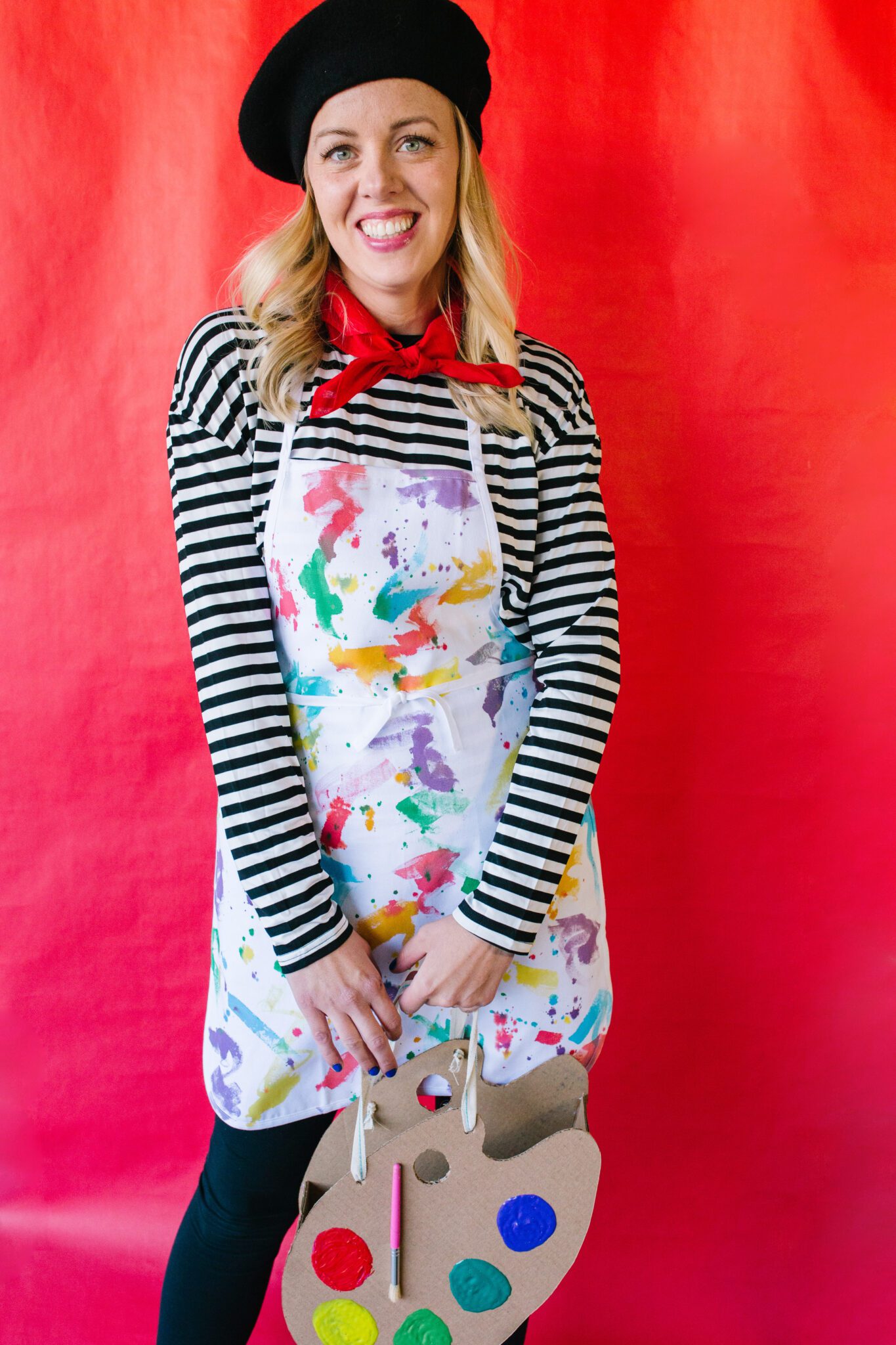 DIY Halloween Costumes: DIY Artist Costume | The Pretty Life Girls