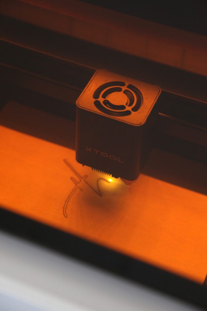 How to make a Laser Cut Cake Topper with the XTool M1 | The Pretty Life ...