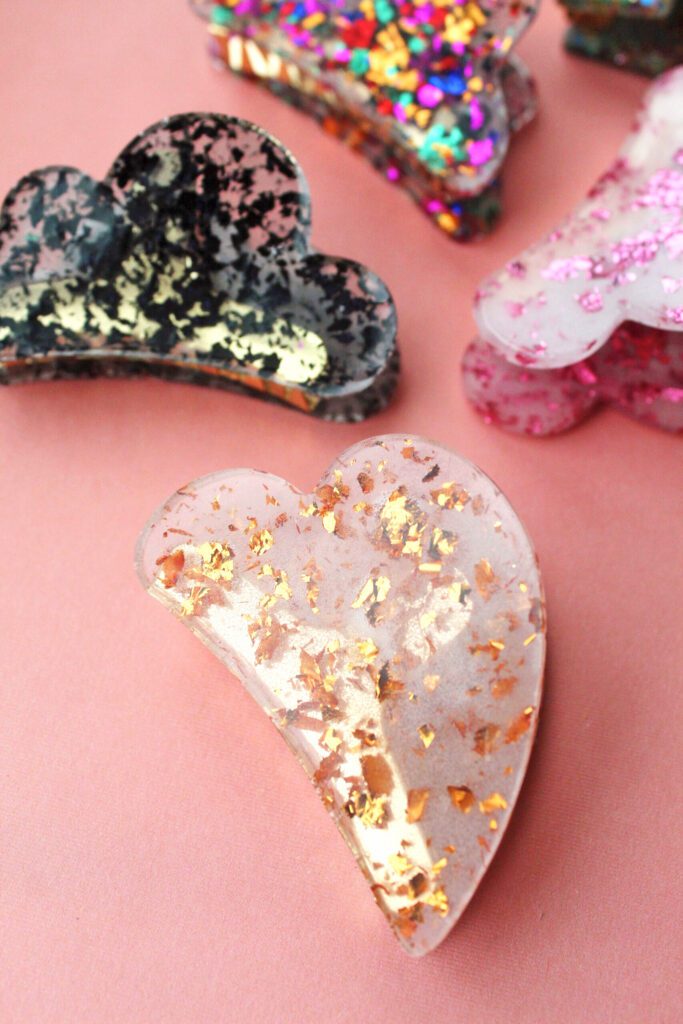 How to make Hair Clips with Resin Tutorial | The Pretty Life Girls