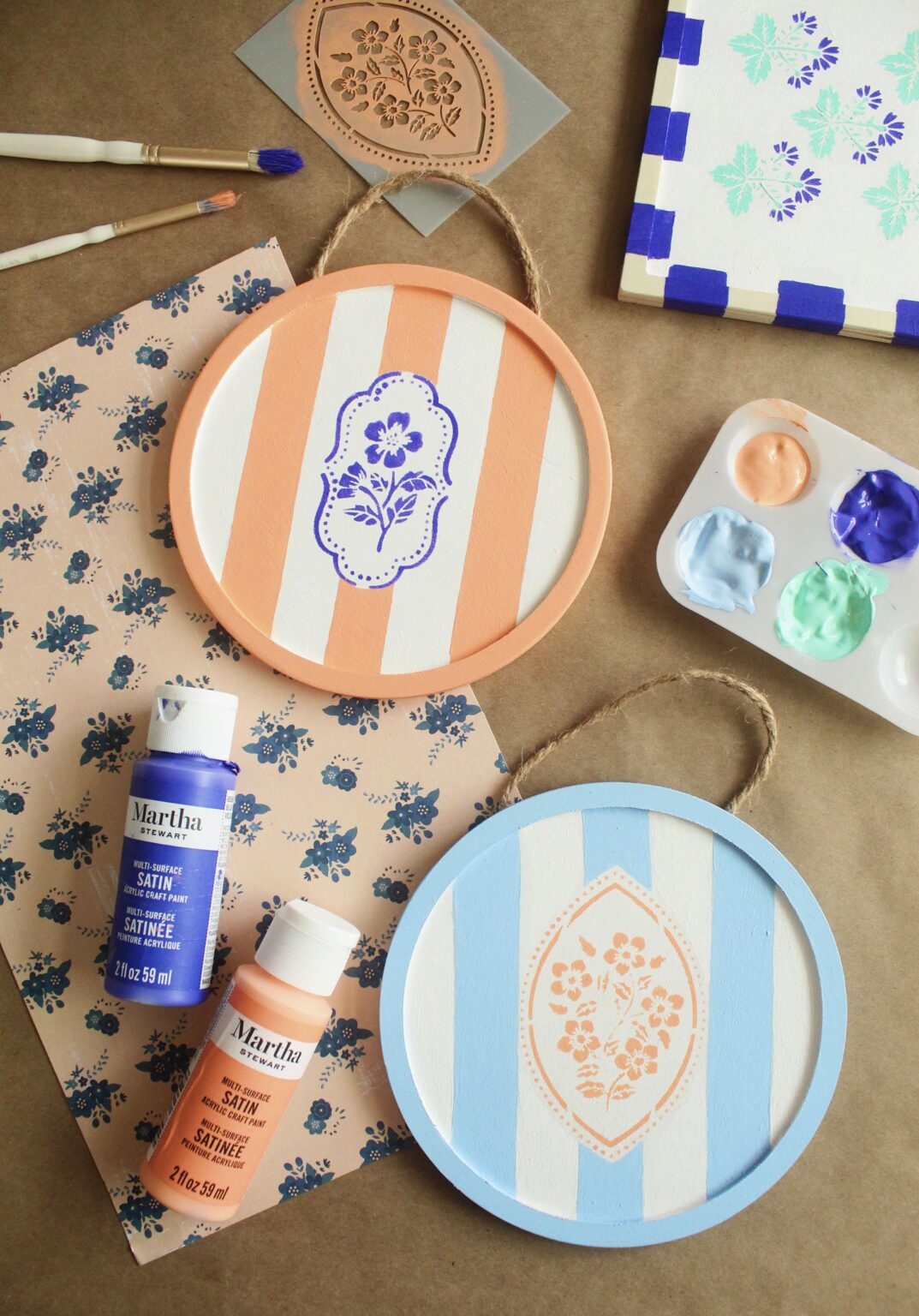 How to Make Easy Stencil Art | The Pretty Life Girls